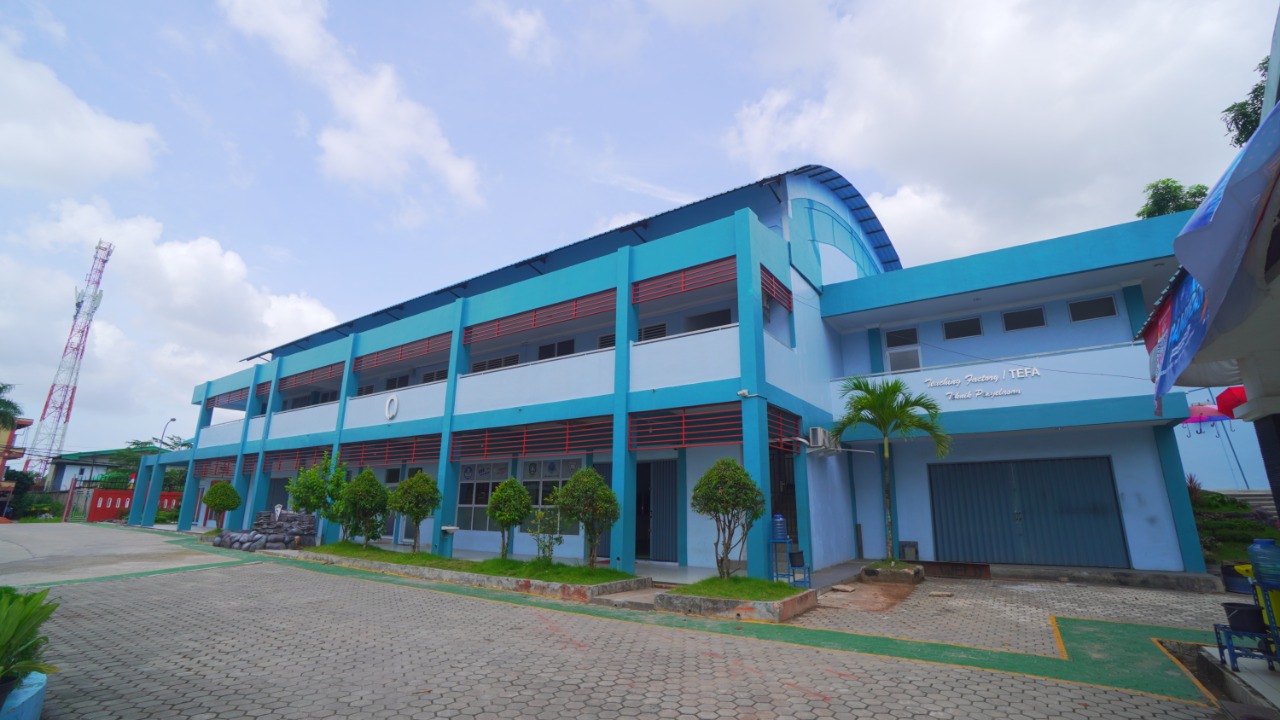 WORKSHOP T.PENGELASAN – SMK Negeri 1 Batam